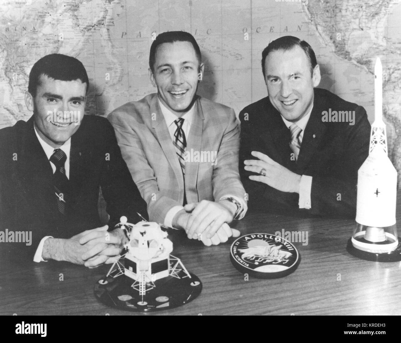 Nasa apollo 13 lunar Black and White Stock Photos & Images - Alamy