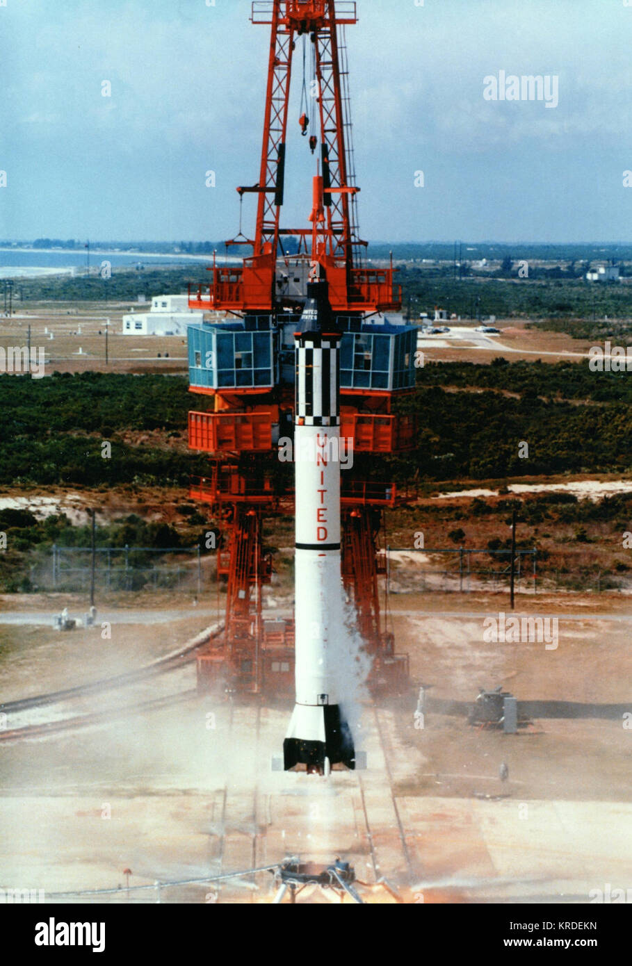 Mercury-Redstone 3 Launch S61-01928 Stock Photo - Alamy