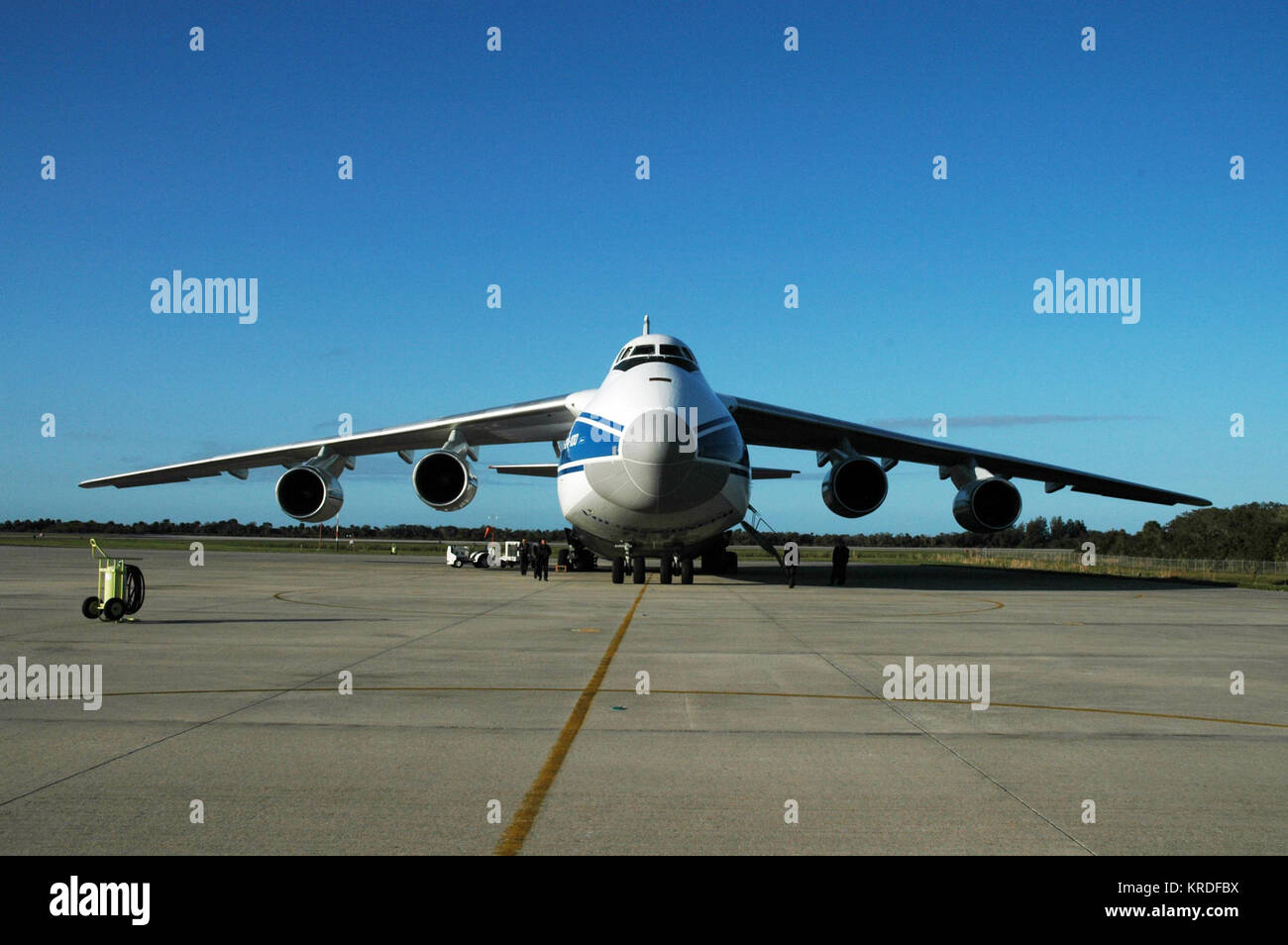 An-124 front view Stock Photo - Alamy
