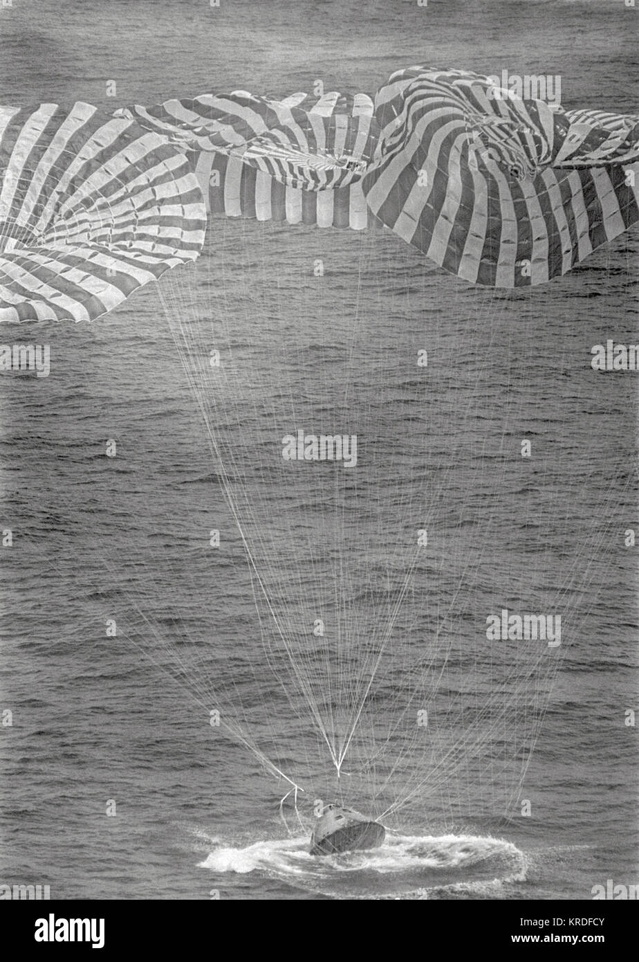 Apollo 9 splashdown hi-res stock photography and images - Alamy