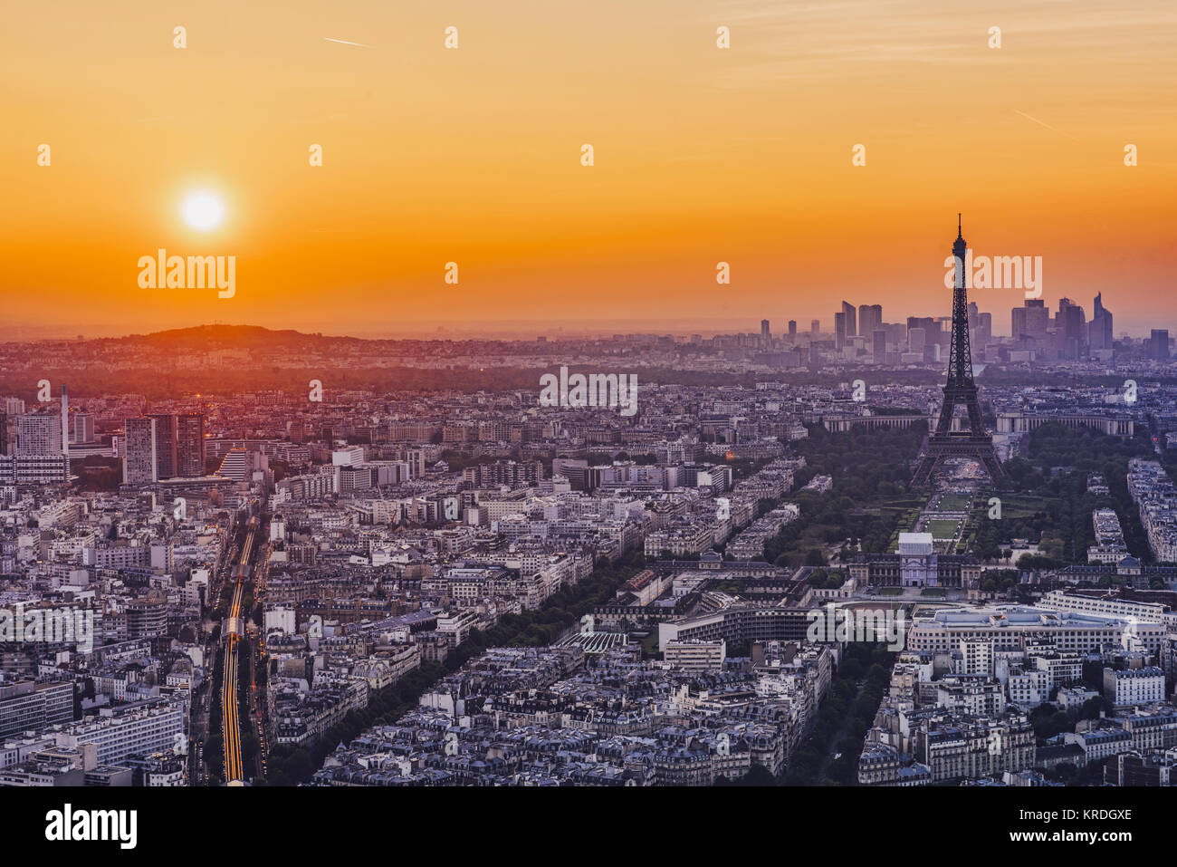 Paris skyline beauty hi-res stock photography and images - Alamy