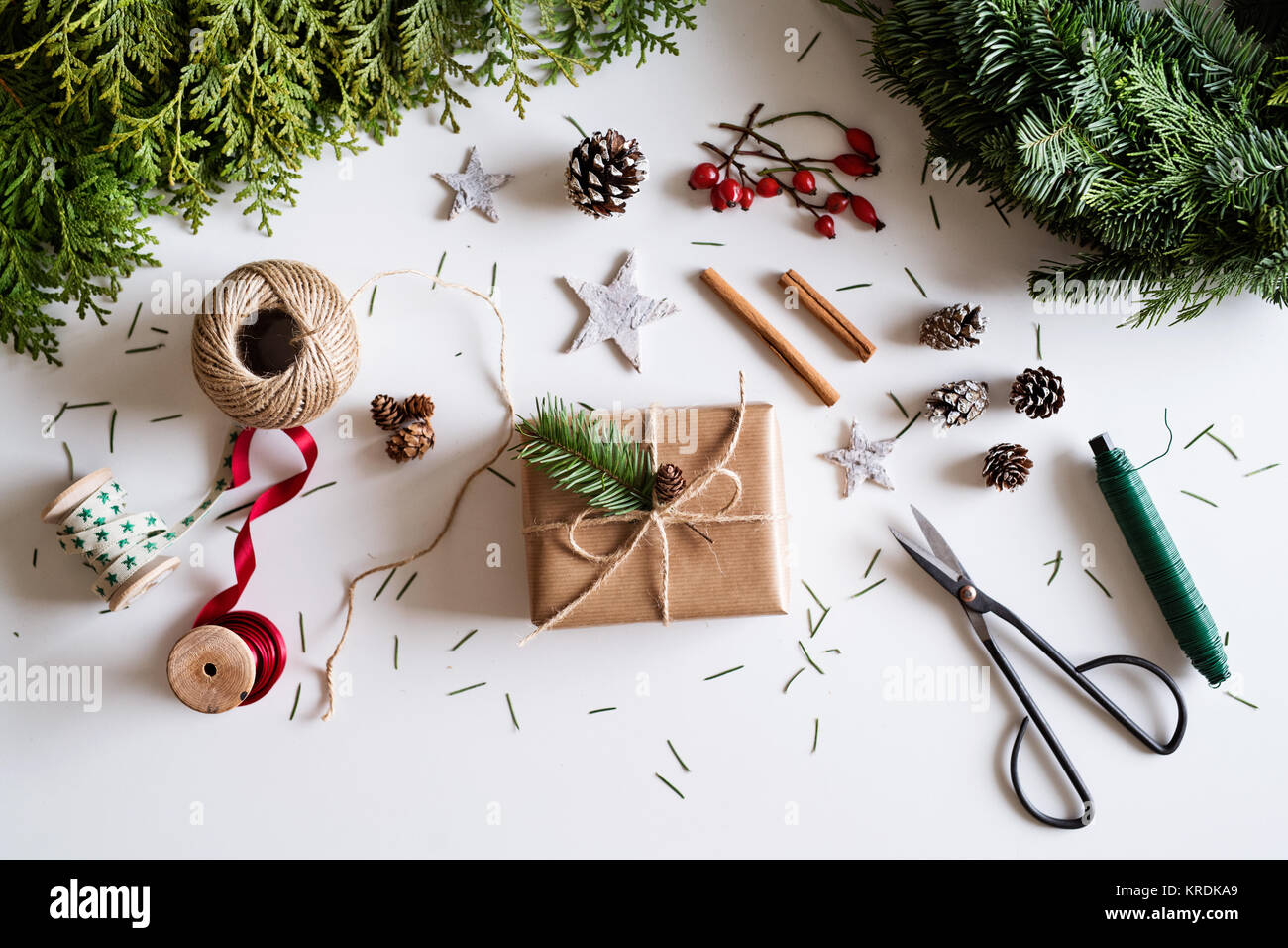 Pin top view hi-res stock photography and images - Alamy