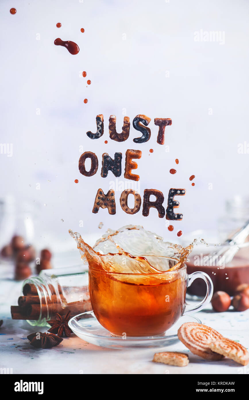 Tea cup with a dynamic splash hi-res stock photography and images - Alamy