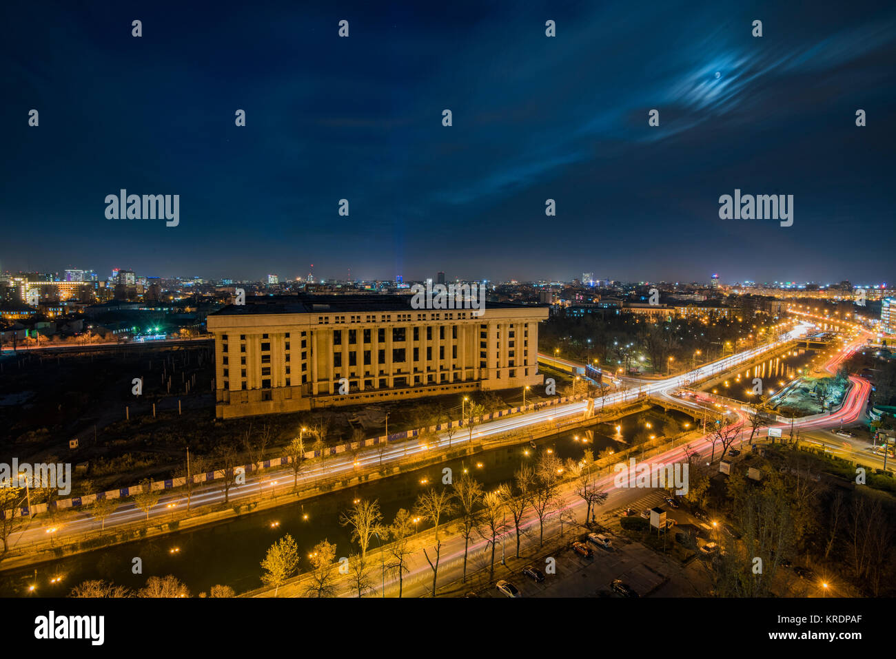 Piata victoriei bucharest romania hi-res stock photography and images ...