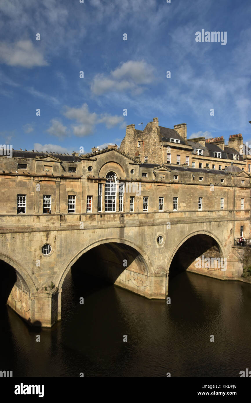 Pultenay Bridge in Bath, England Stock Photo - Alamy