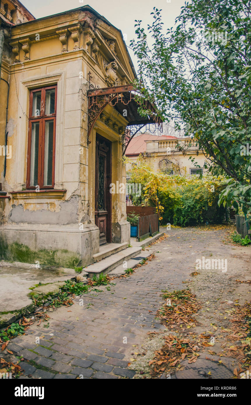 Old house with beautiful architecture in an autumn day Stock Photo - Alamy