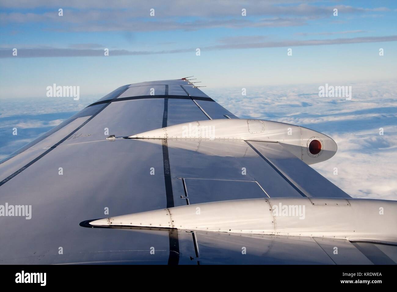 wing aircraft in flight Stock Photo - Alamy