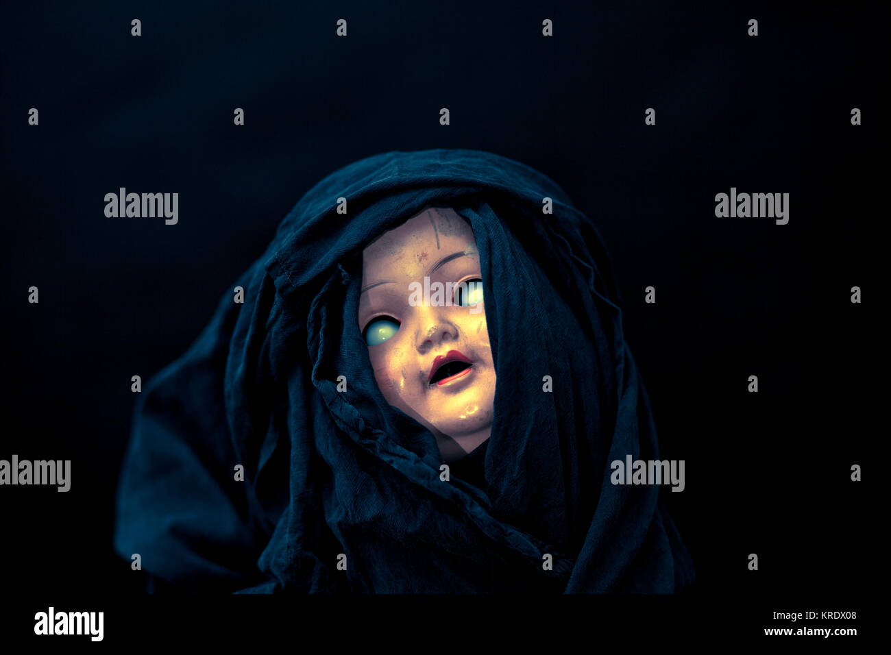 Creepy doll face Stock Photo - Alamy