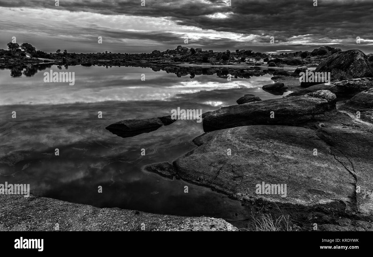 Reflejos del agua hi-res stock photography and images - Alamy