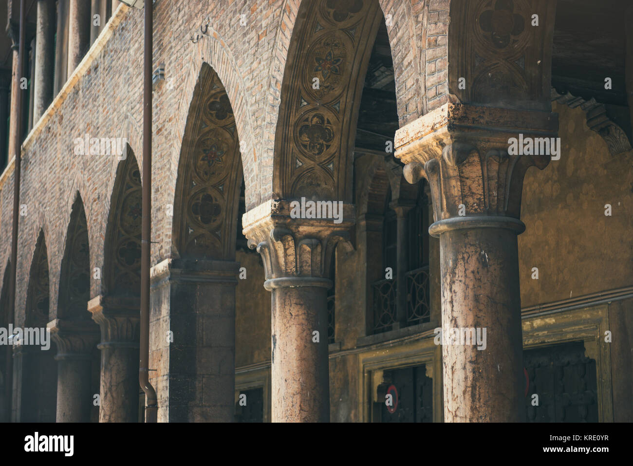 Historic venetian architecture hi-res stock photography and images - Alamy