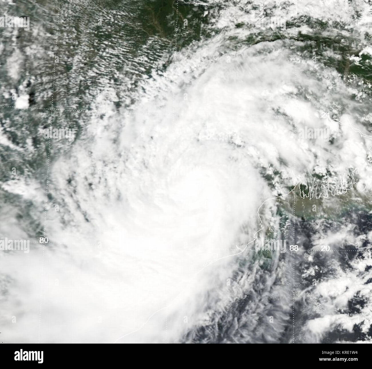 Cyclone 02B 17 sept 2008 0725Z Stock Photo - Alamy