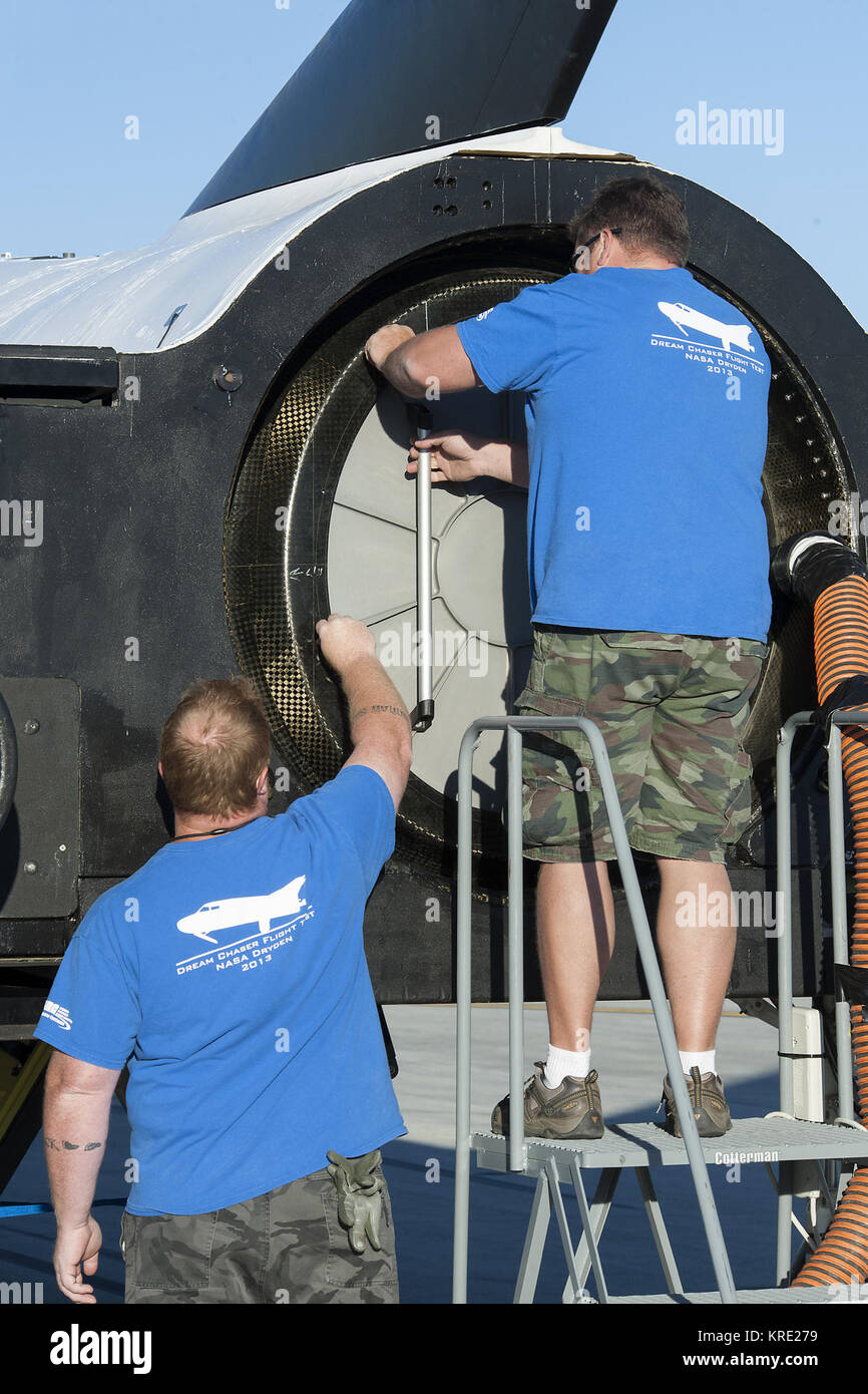 Dream Chaser pre-drop tests.4 Stock Photo - Alamy