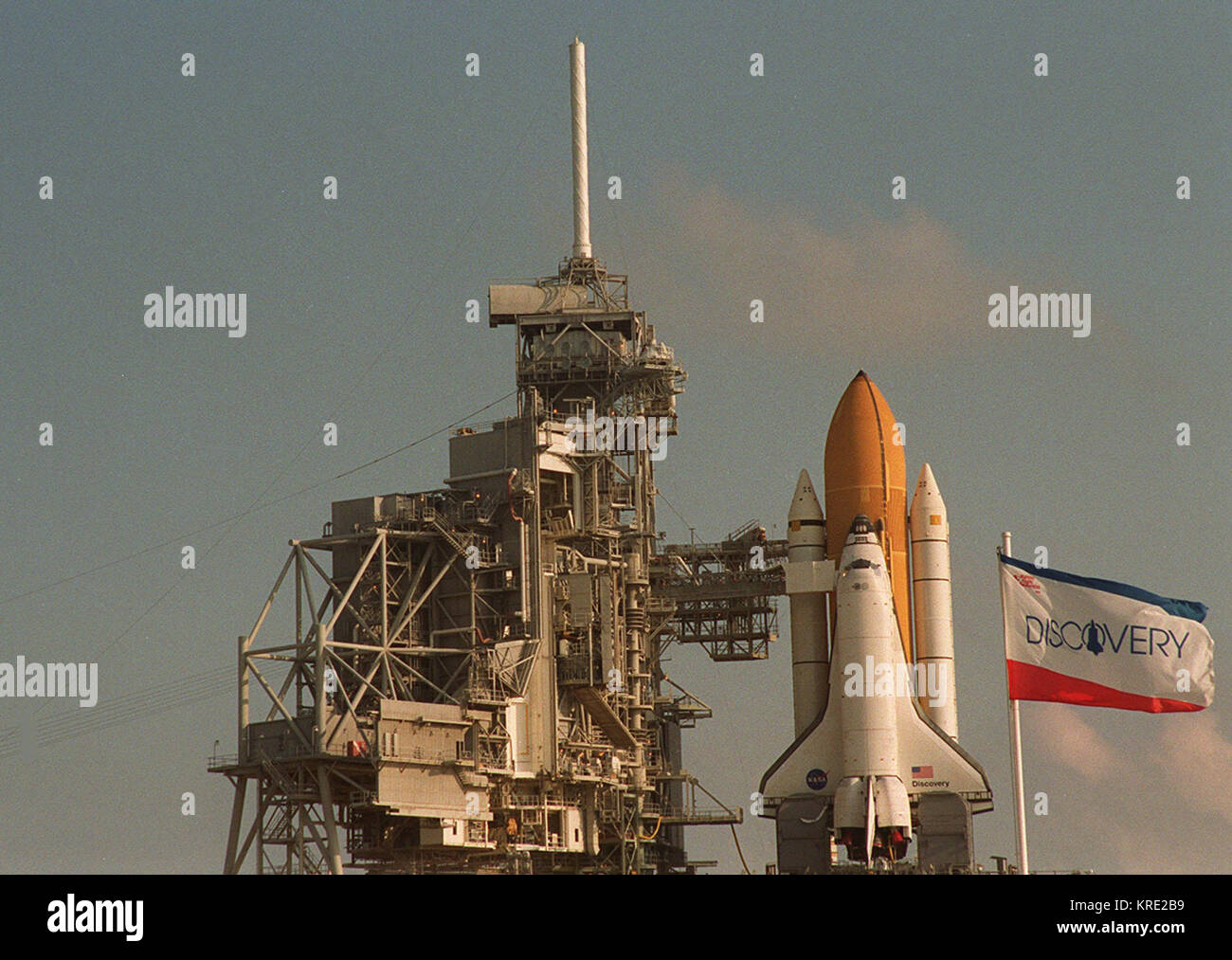 Discovery STS-92 after rollout Stock Photo - Alamy