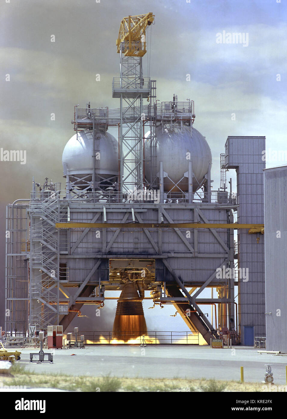 F-1 Engine Test Firing Stock Photo - Alamy