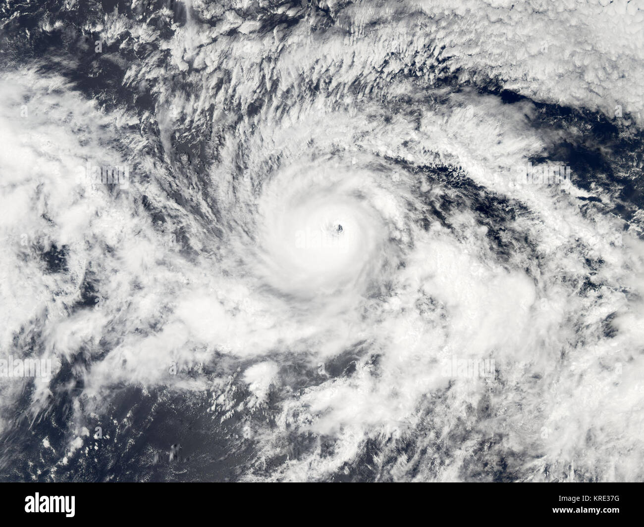 Hurricane Kenneth on September 18 2005 Stock Photo - Alamy