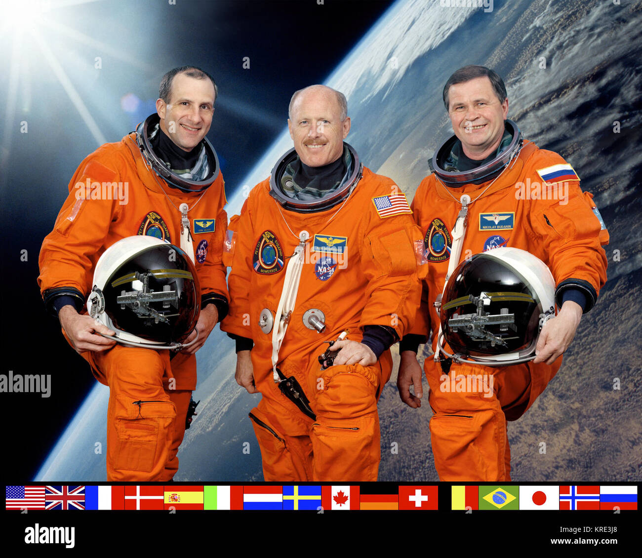 ISS Expedition 6 crew Stock Photo - Alamy