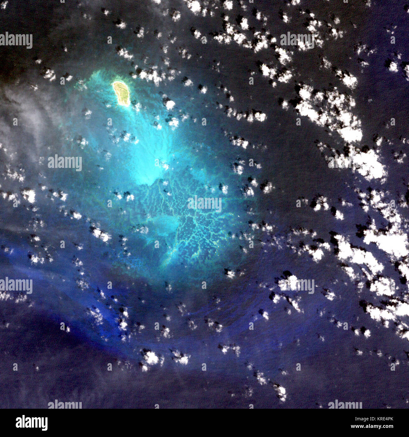 Lisianski Island Neva Shoals Stock Photo - Alamy