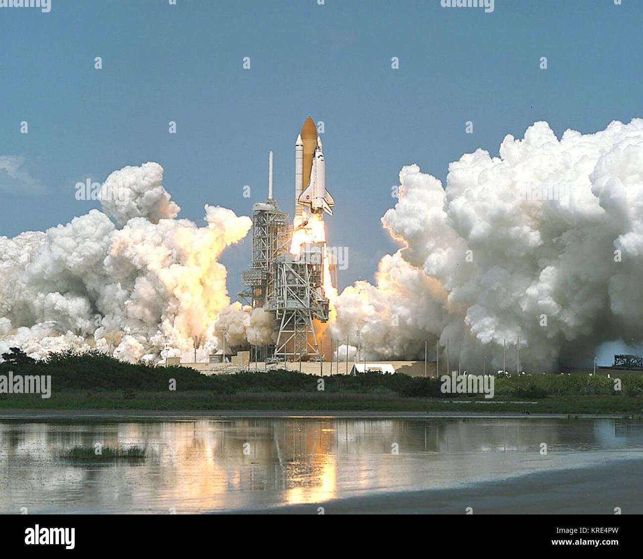 Sts 100 hi-res stock photography and images - Alamy