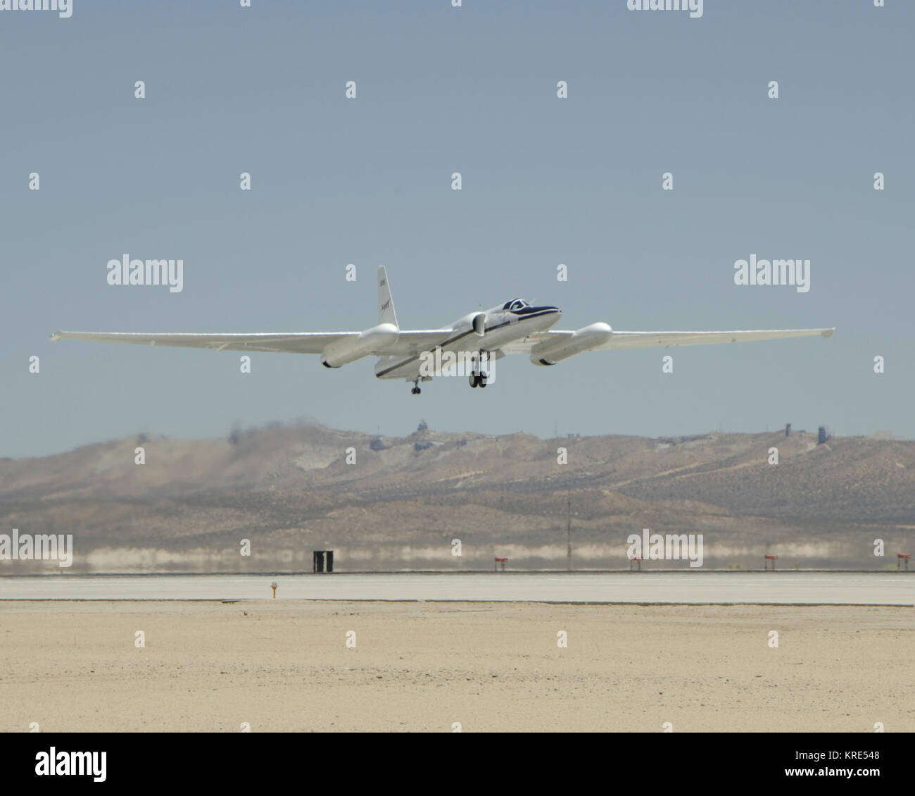 Lockheed ER-2 takes off Stock Photo - Alamy