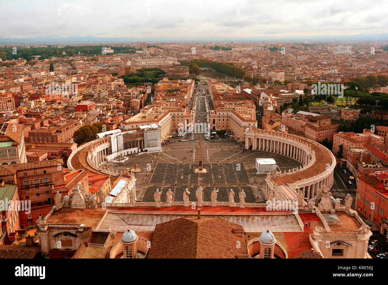 St.Peters square, Vatican, and the Roman skyline, Rome Italy Stock ...