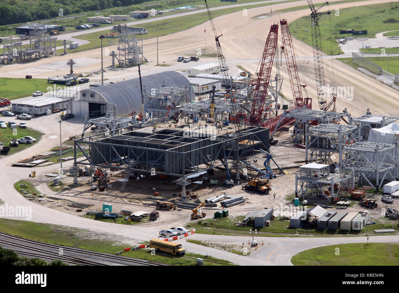 Mobile Launcher assembly 06 Stock Photo - Alamy