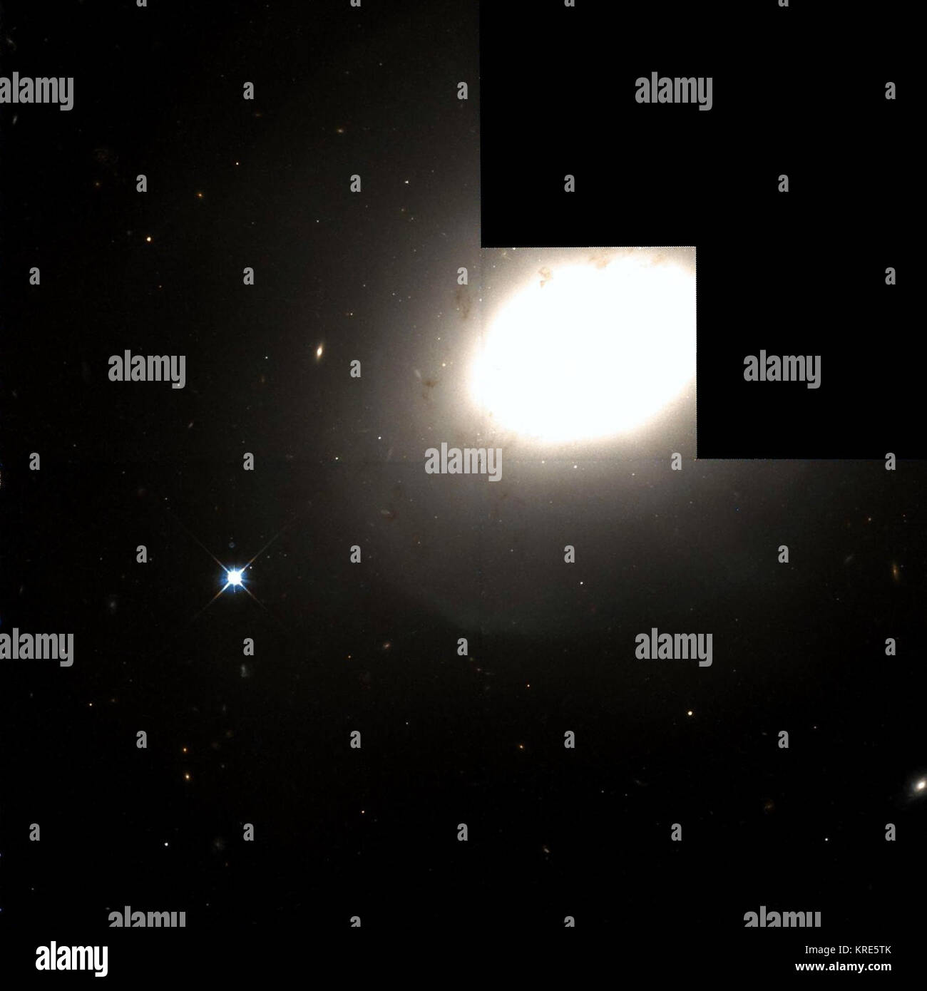 NGC 5018 Hubble WikiSky Stock Photo - Alamy