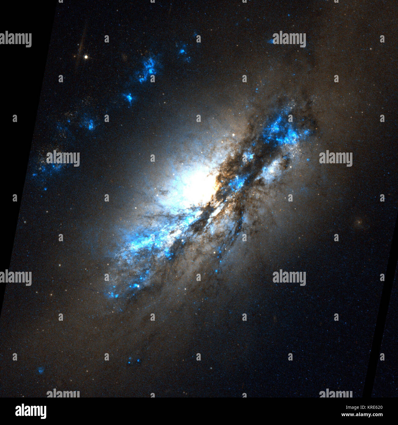 Ngc 2146 hi-res stock photography and images - Alamy