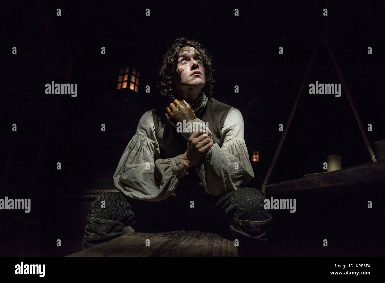 OUTLANDER, Cesar Domboy in 'Heaven & Earth', (Season 3, Episode 310 ...