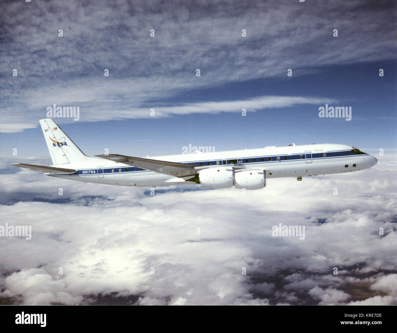 Douglas DC-8 72 side view Stock Photo - Alamy