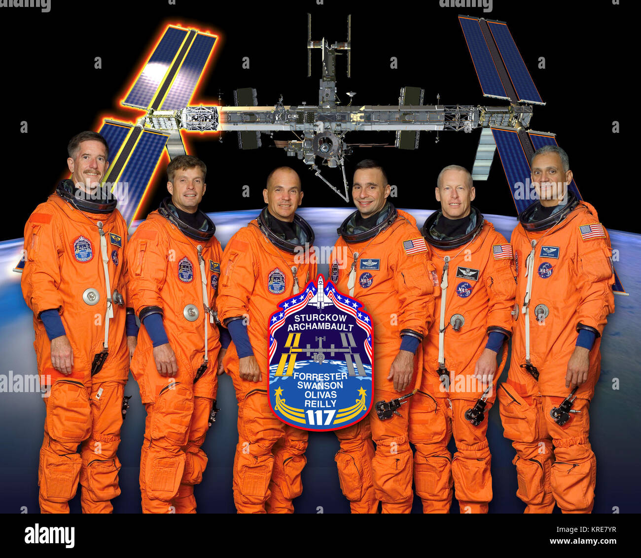 With the crew photo hi-res stock photography and images - Alamy