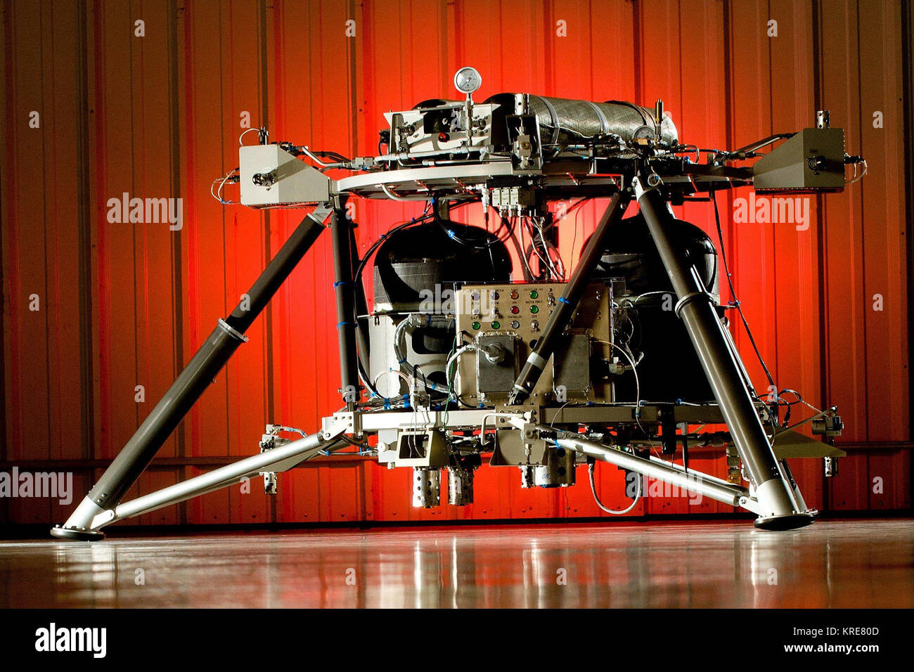 Robotic Lunar Lander Project - Warm Gas Test Article Stock Photo - Alamy