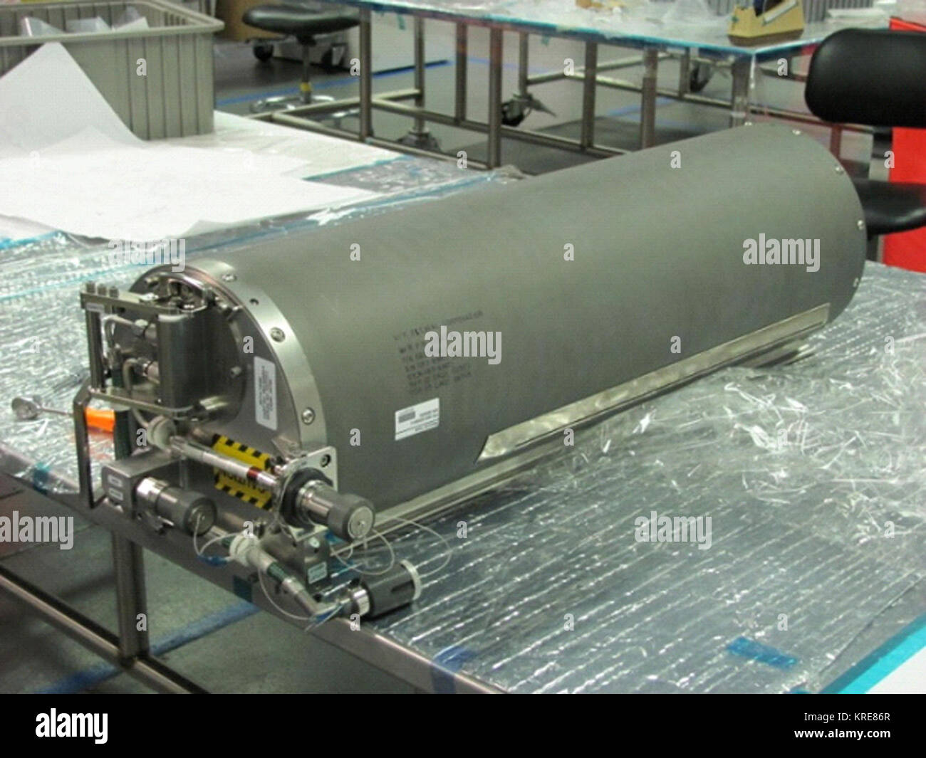STS-135 Advanced Recycle Filter Tank Assembly Stock Photo - Alamy
