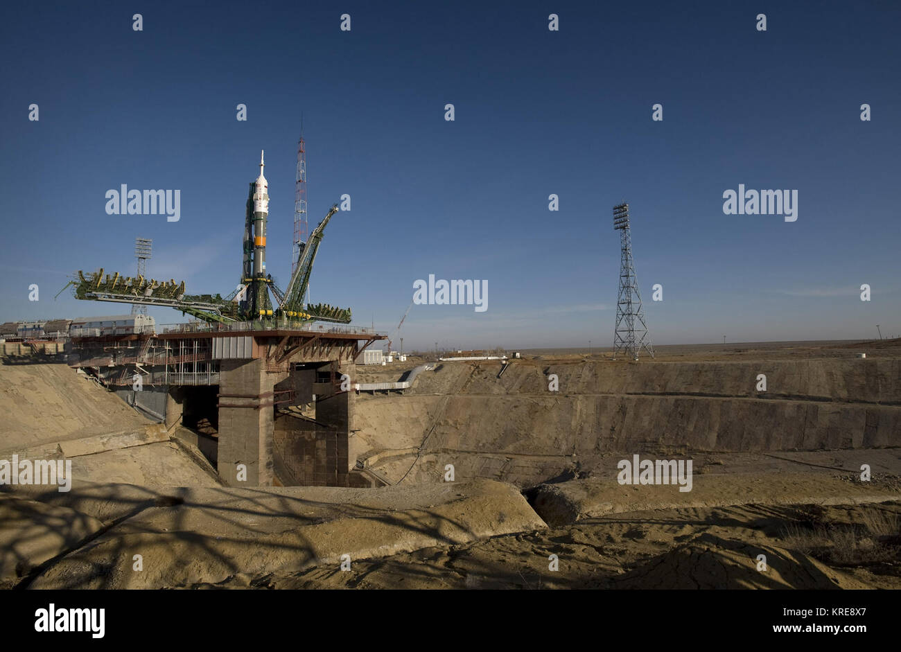 Soyuz expedition 19 launch pad Stock Photo - Alamy