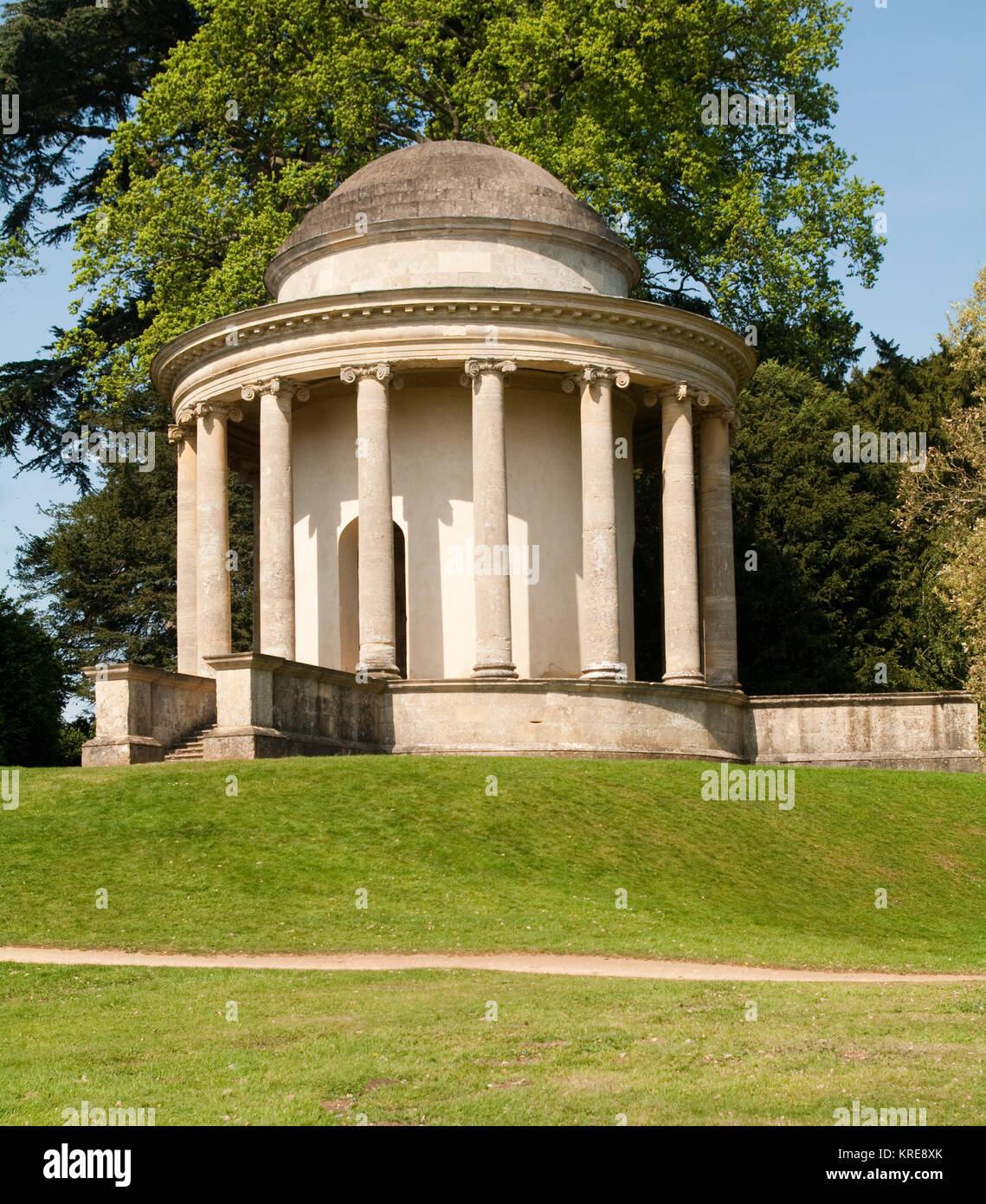 Stowe temple of ancient virtue hi-res stock photography and images - Alamy