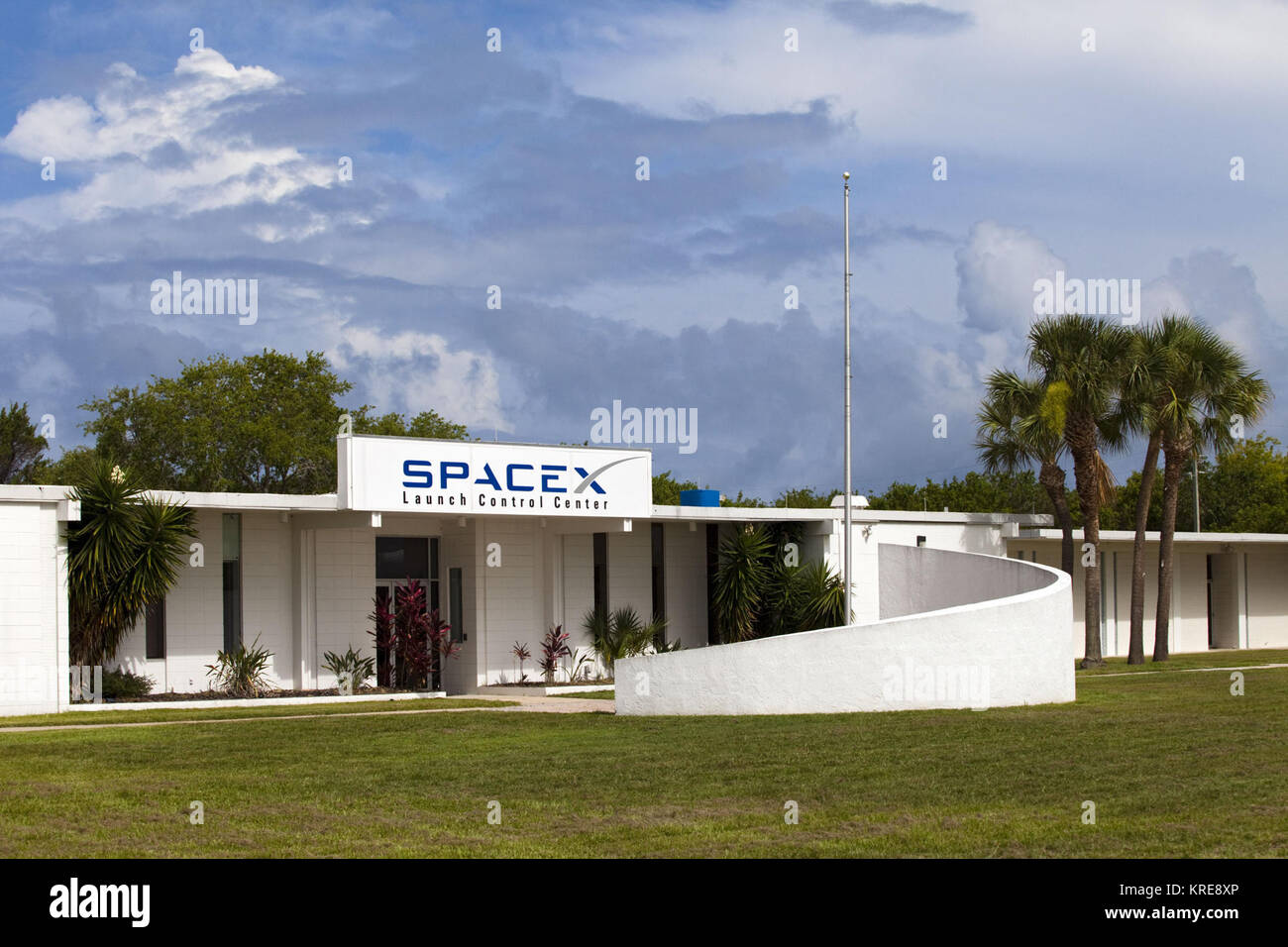 SpaceX Cape Canaveral Launch Control Center (KSC-2011-5103 Stock Photo ...