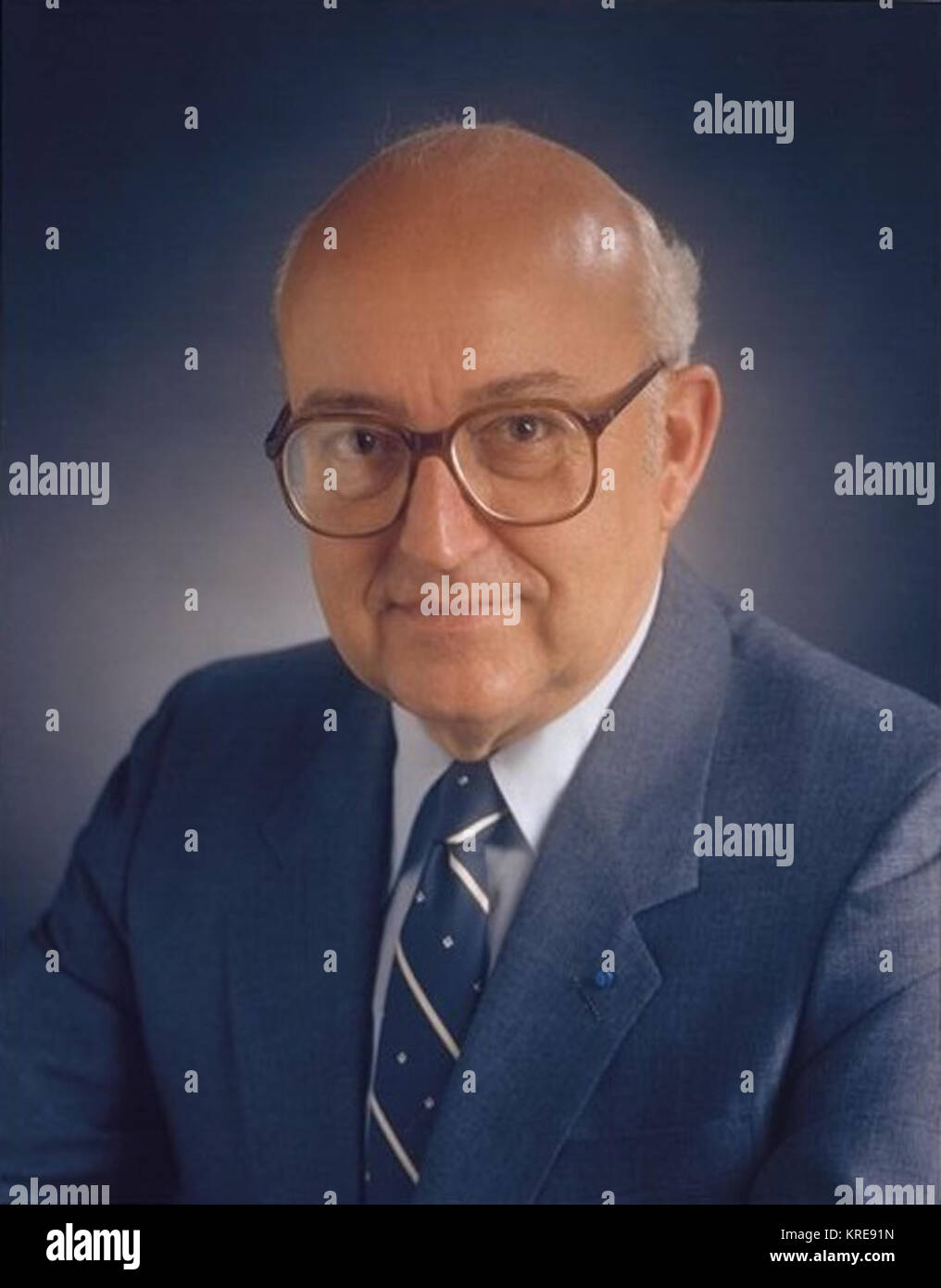 Clarence syvertson hi-res stock photography and images - Alamy