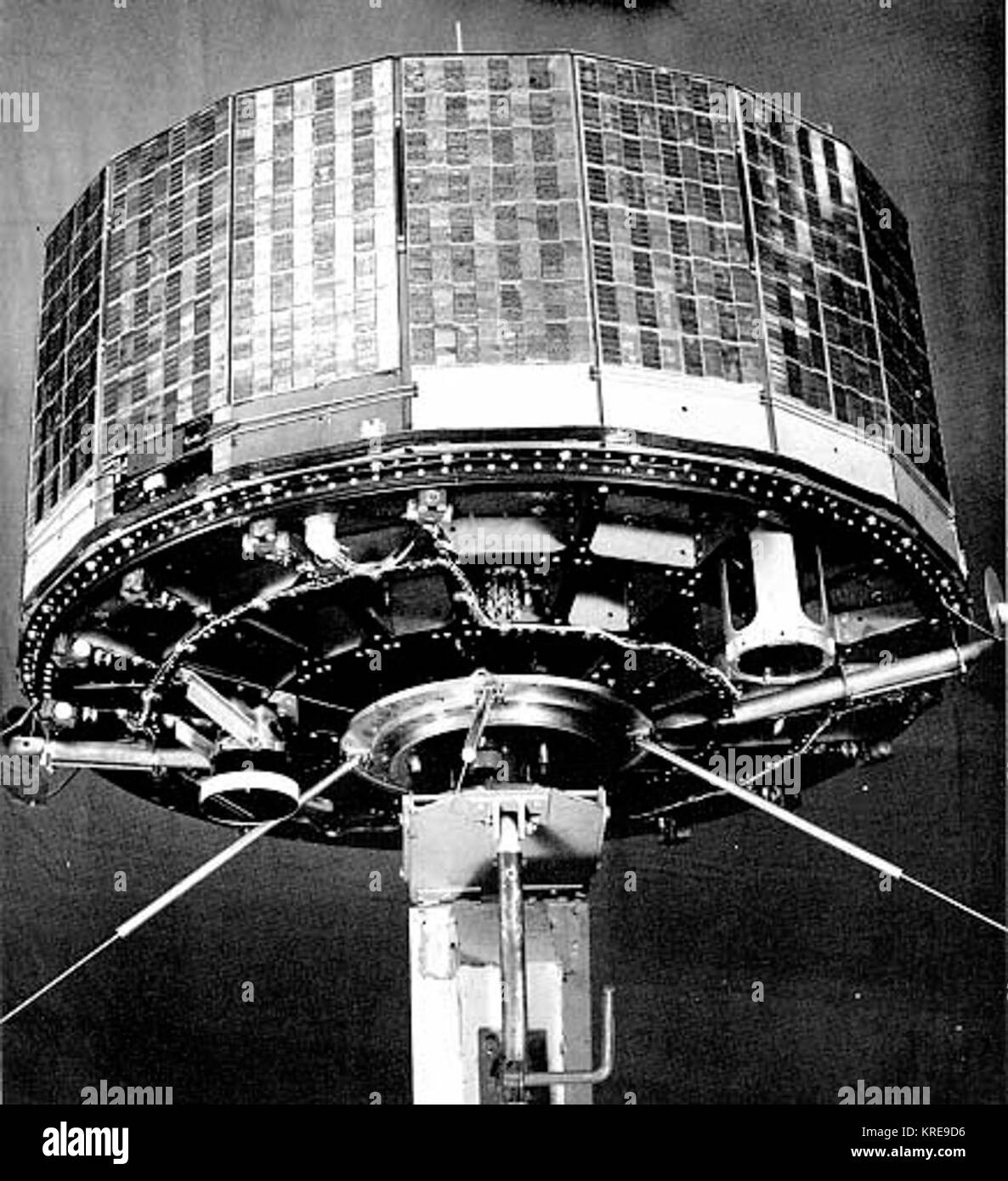 Crew earth observation Black and White Stock Photos & Images - Alamy