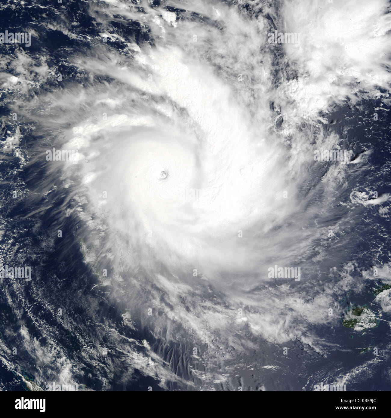 Tropical Cyclone Zoe 2002 Stock Photo - Alamy