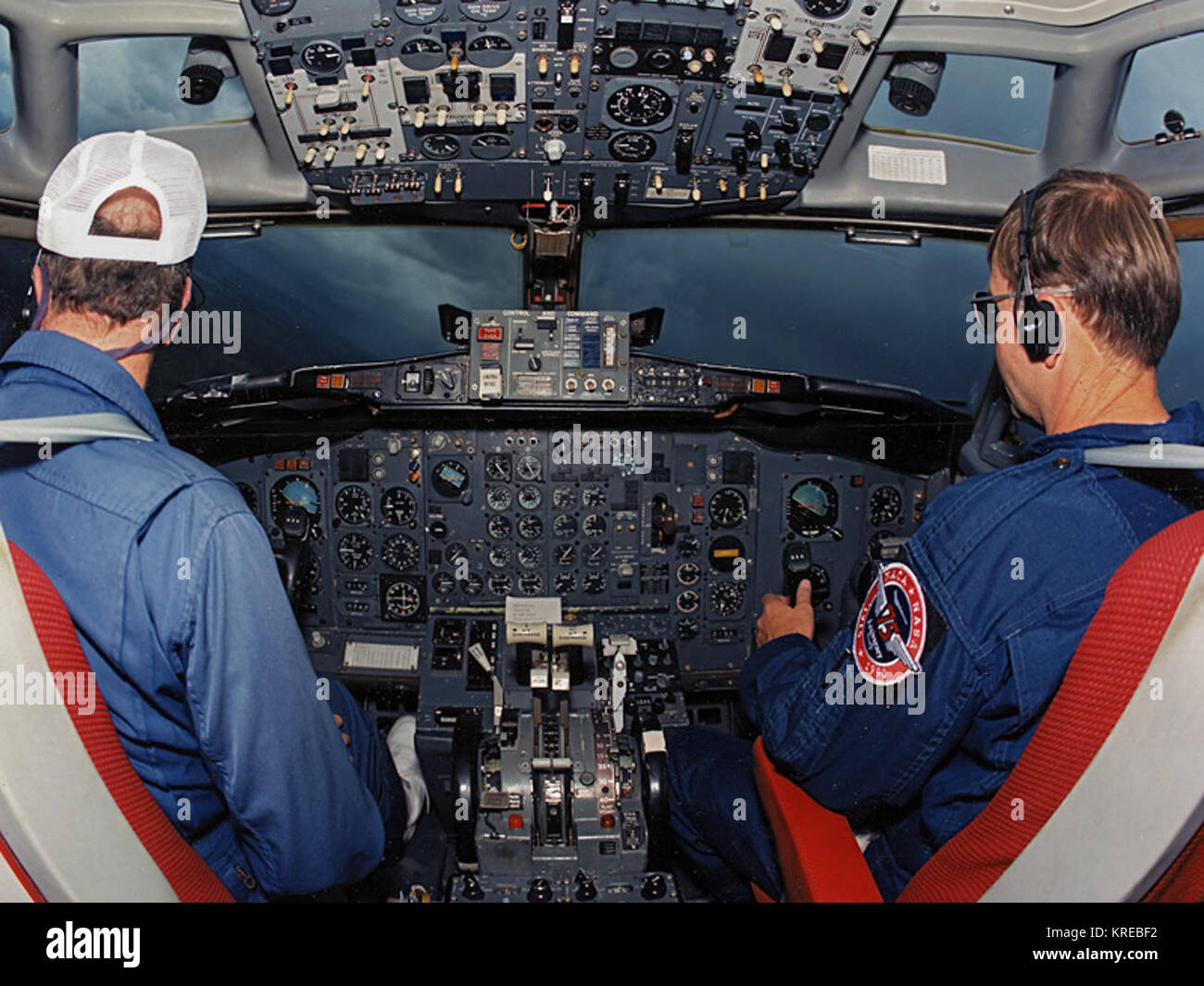 Cockpit of NASA 515 Flying Laboratory Stock Photo - Alamy