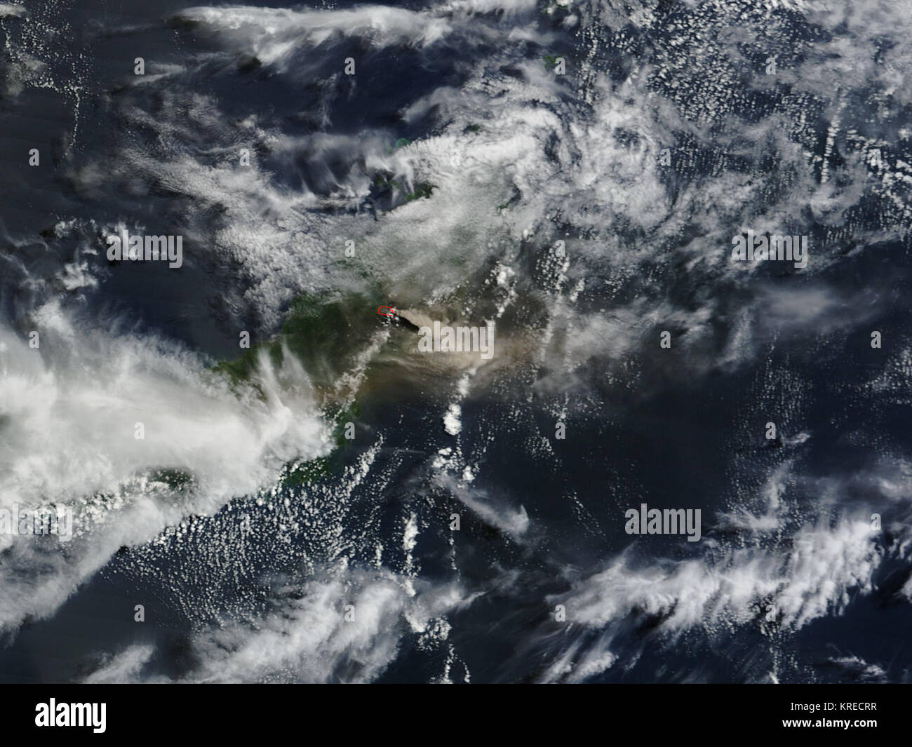 Soputan eruption hi-res stock photography and images - Alamy