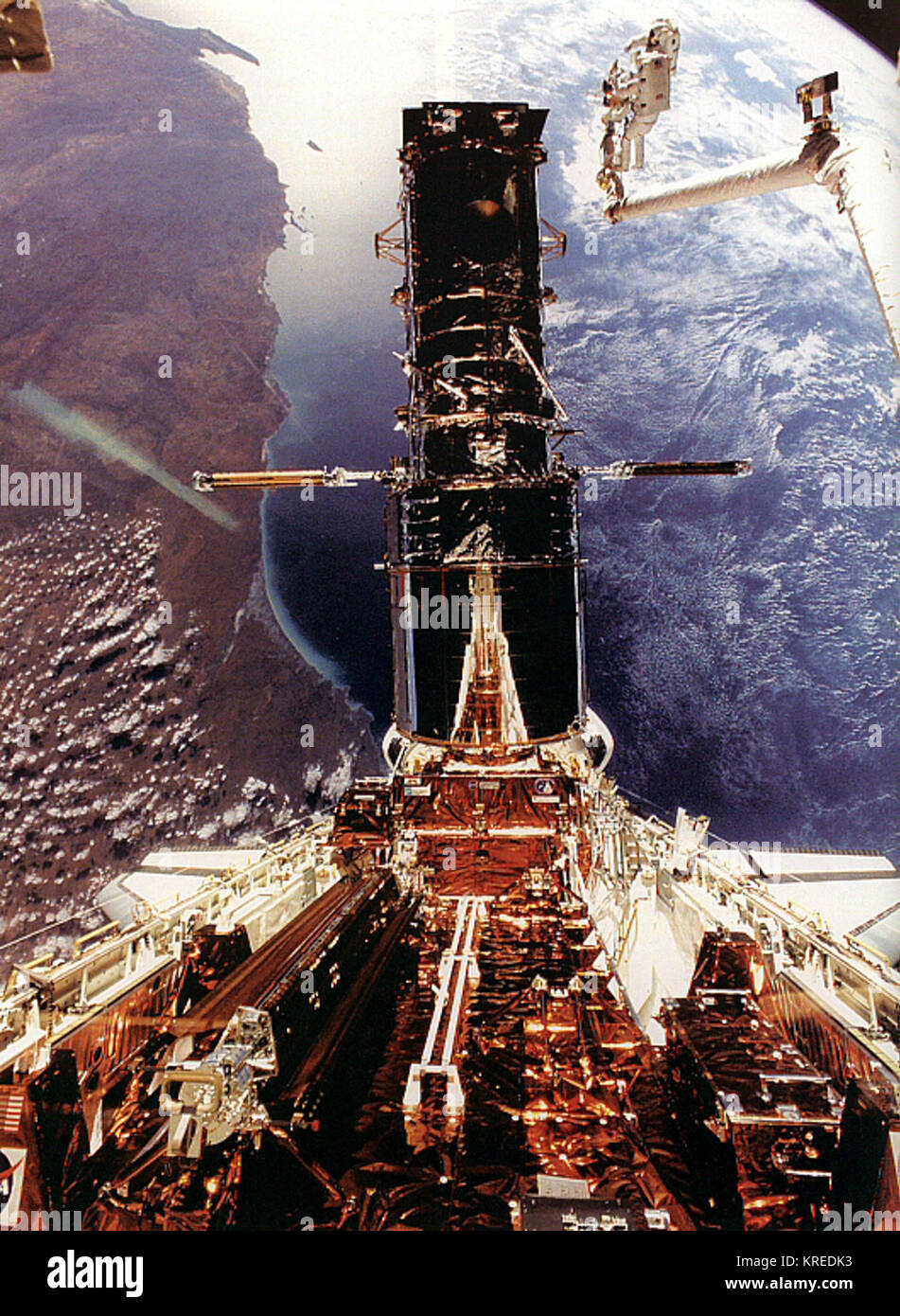 Sts 61 hi-res stock photography and images - Alamy