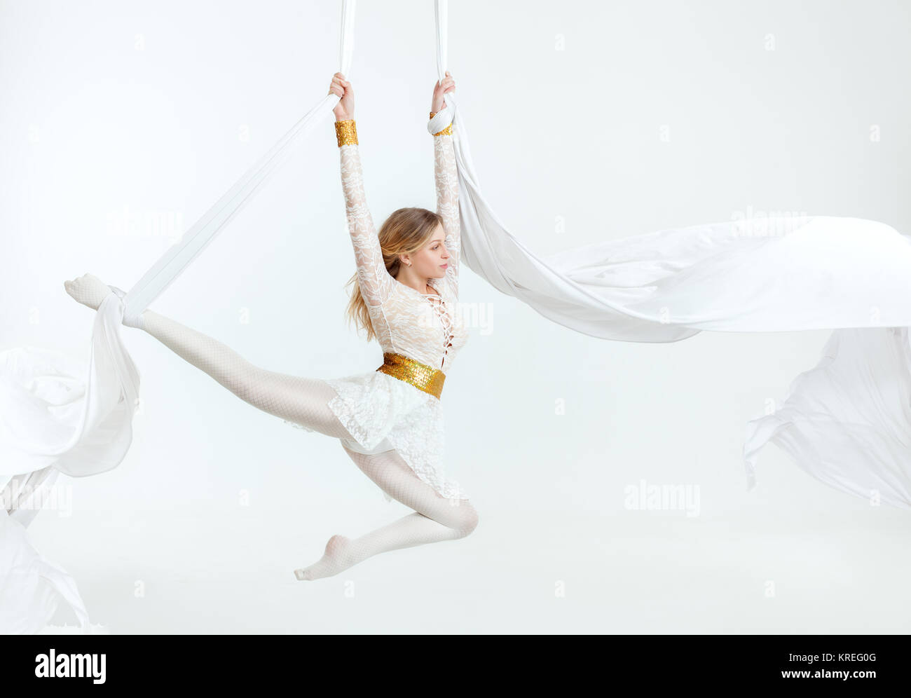 Acrobatics activity twine hi-res stock photography and images - Alamy