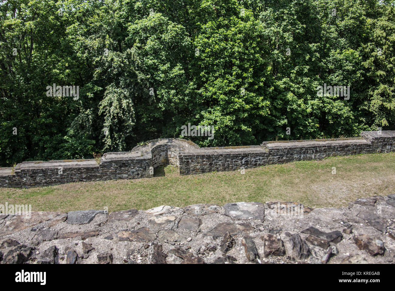 Burgruine windeck hi-res stock photography and images - Alamy