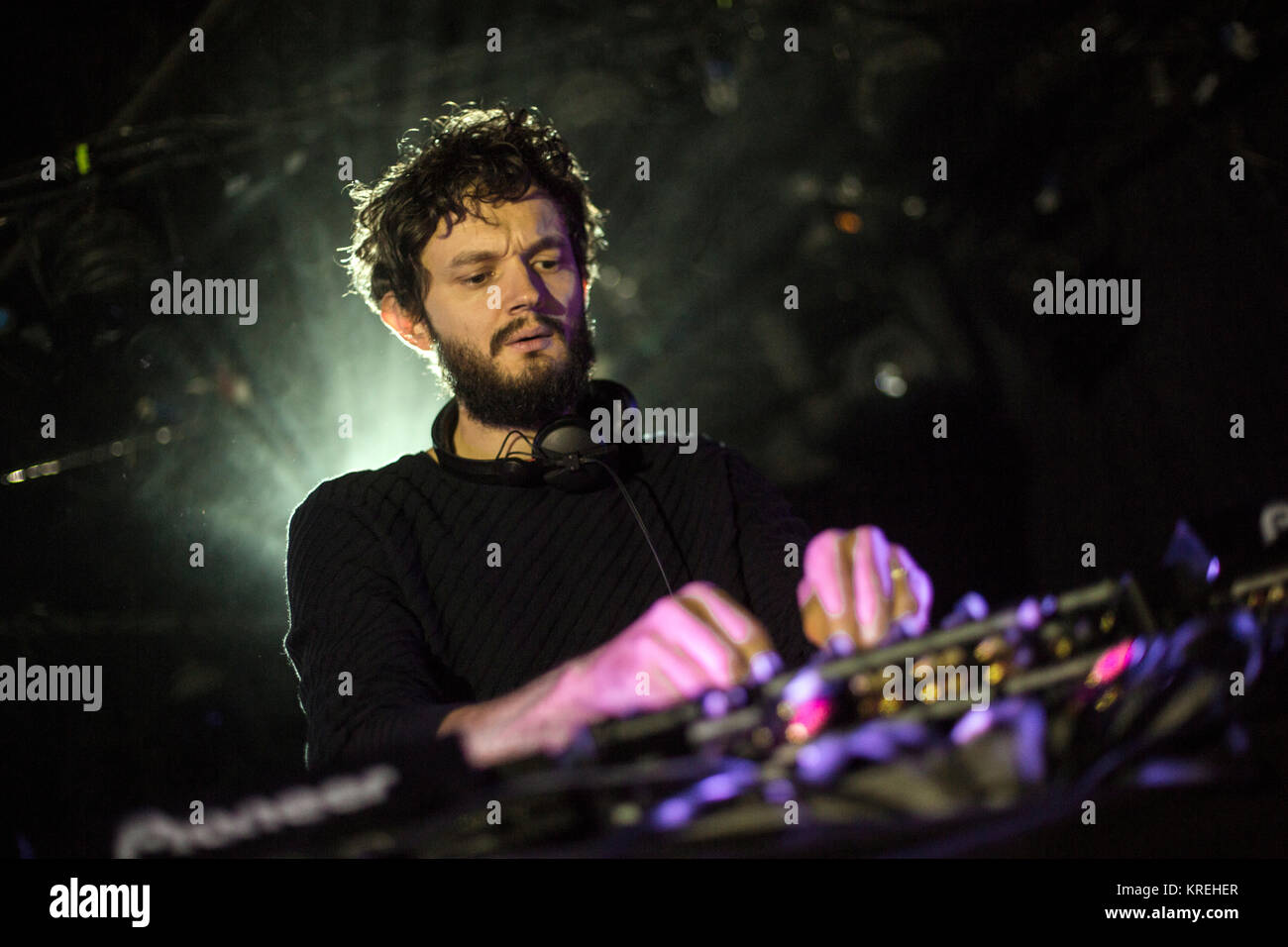 Apparat hi-res stock photography and images - Alamy