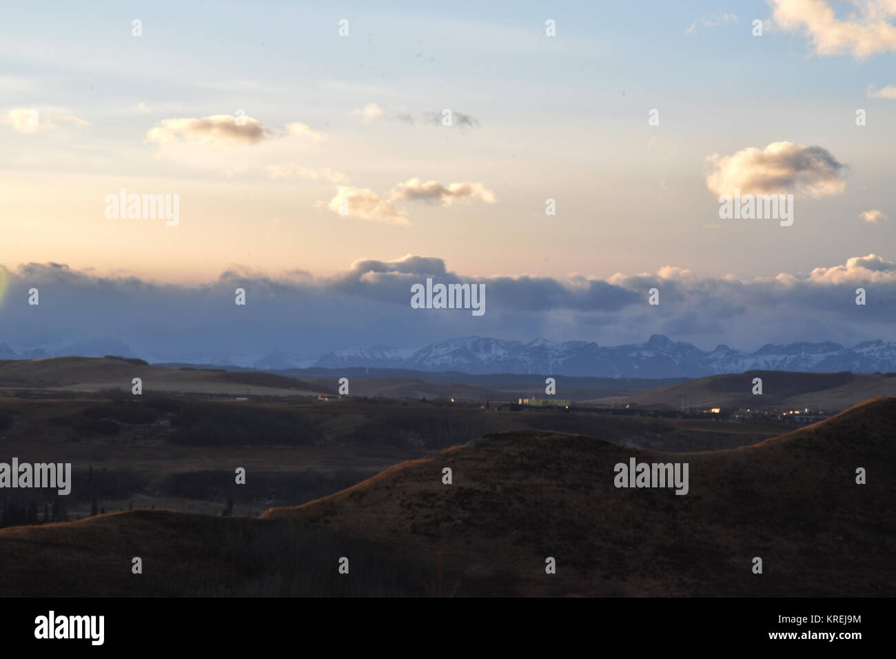 Prairies Landscapes in Winter. Airdrie, Alberta, Canada Stock Photo - Alamy