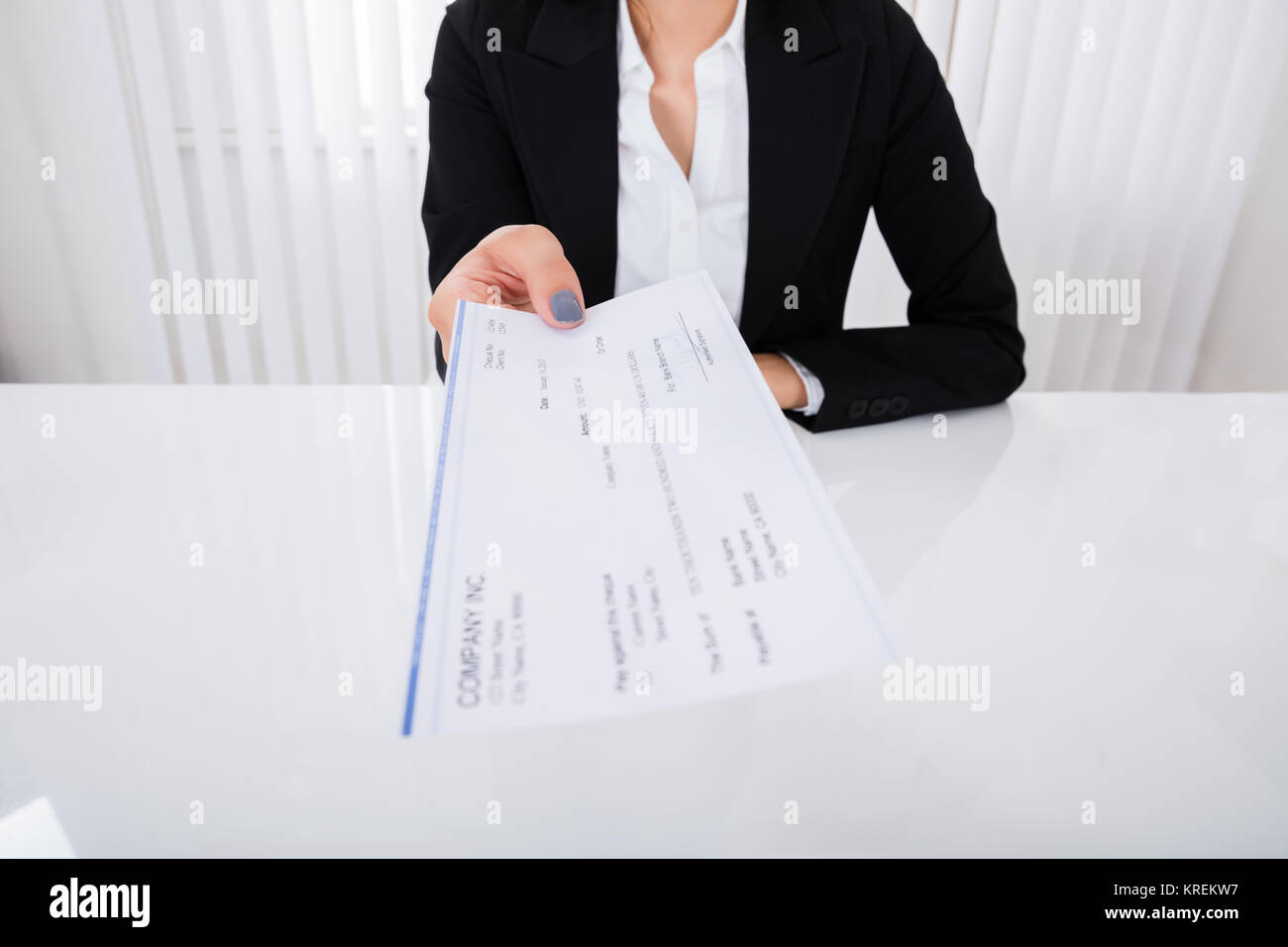 Person give cheque hi-res stock photography and images - Alamy