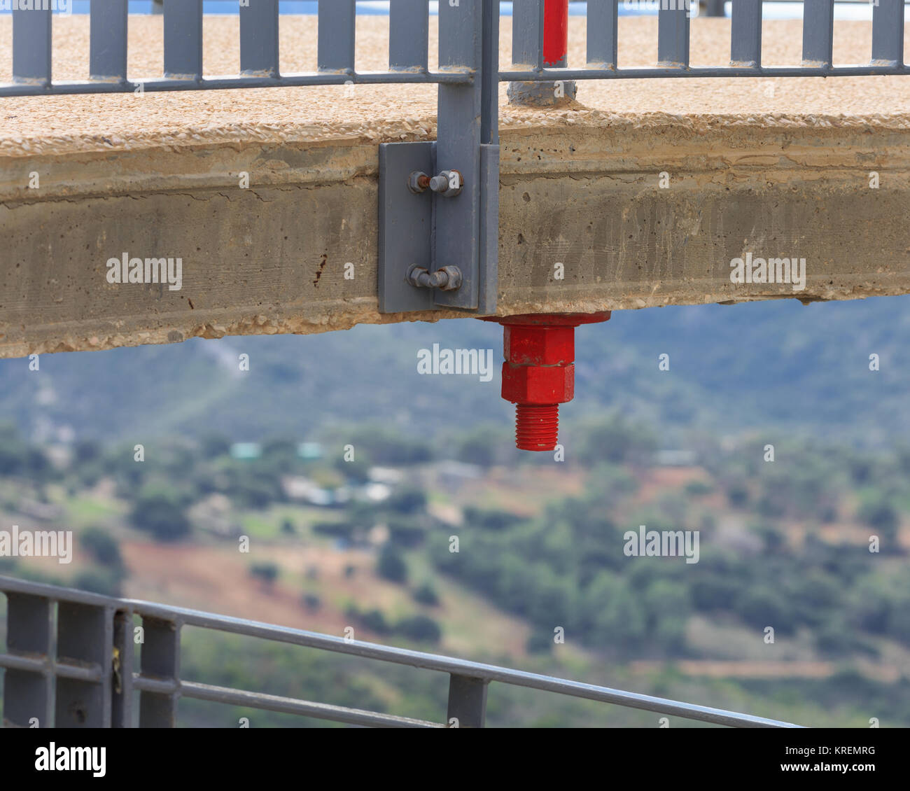 Beam fastening hi-res stock photography and images - Alamy