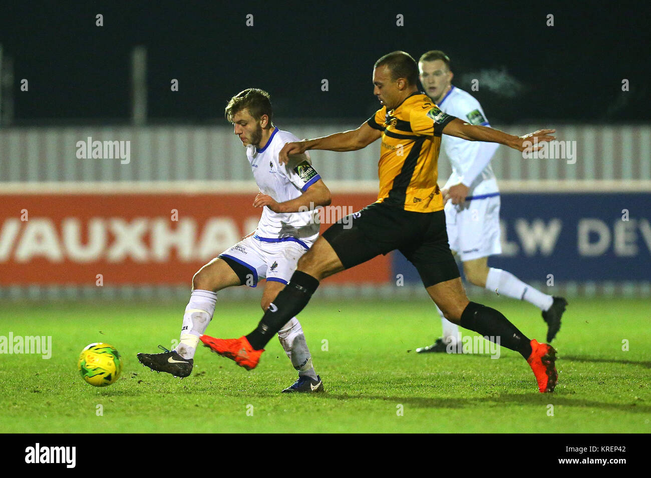 Ryan Burt Allen of Romford and Emiel Aiken of Cheshunt during Cheshunt ...