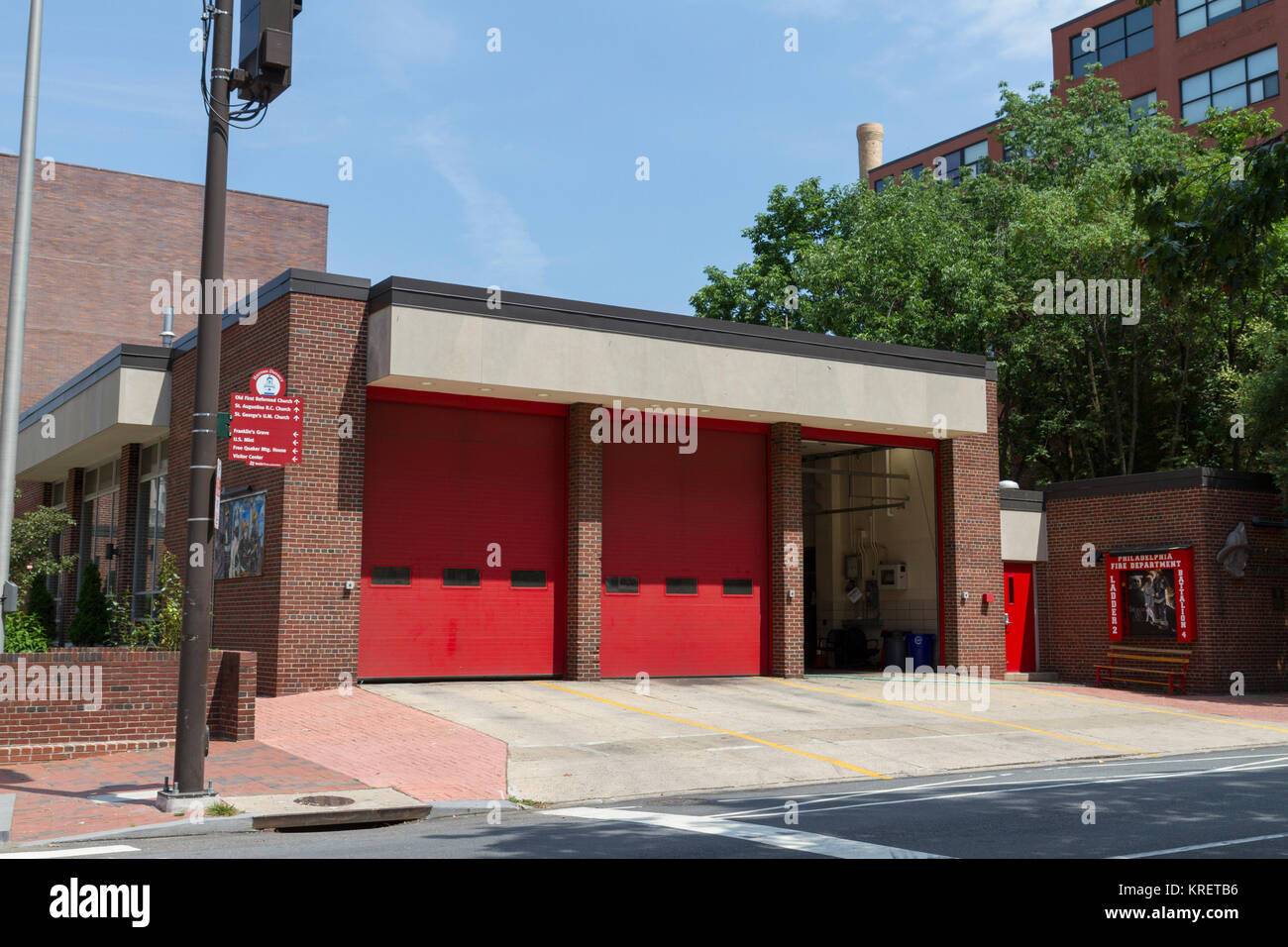 Philadelphia Fire Department,Engine 8 Ladder 2 Fire Department in ...