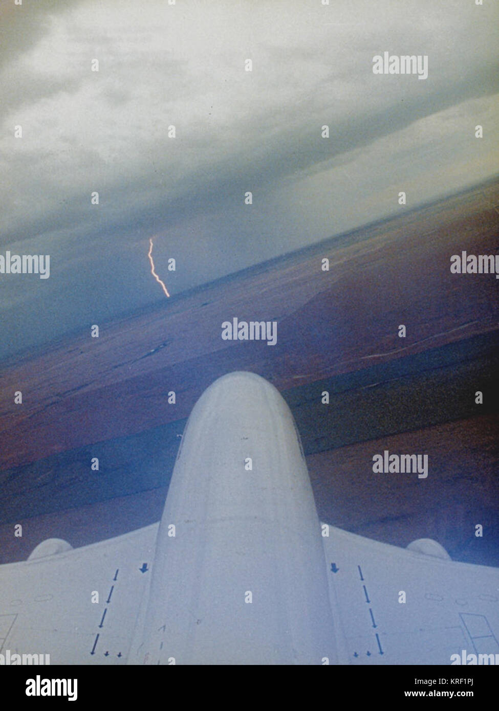 NASA 515 during microburst wind shear research flight Stock Photo - Alamy